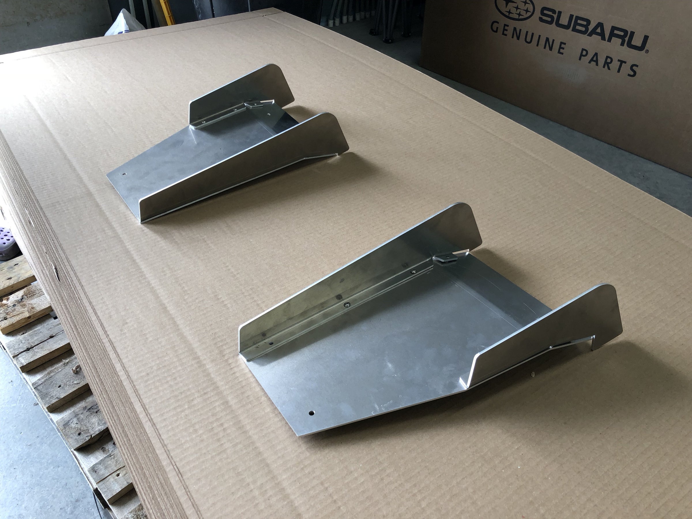 Aluminum Rear Diffuser - Center Only (Universal)