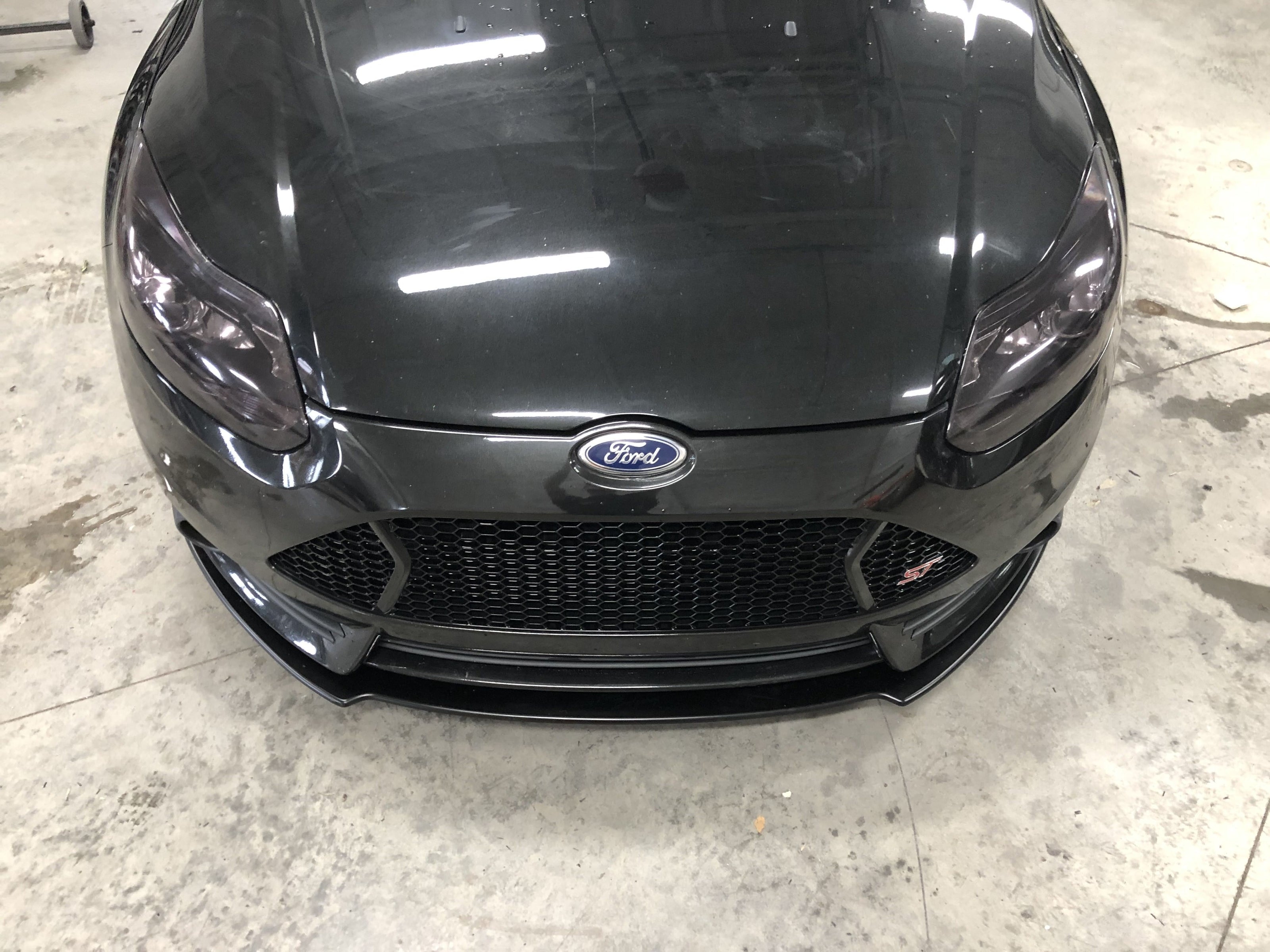 Front Splitter - Ford Focus ST/RS 2014-2018
