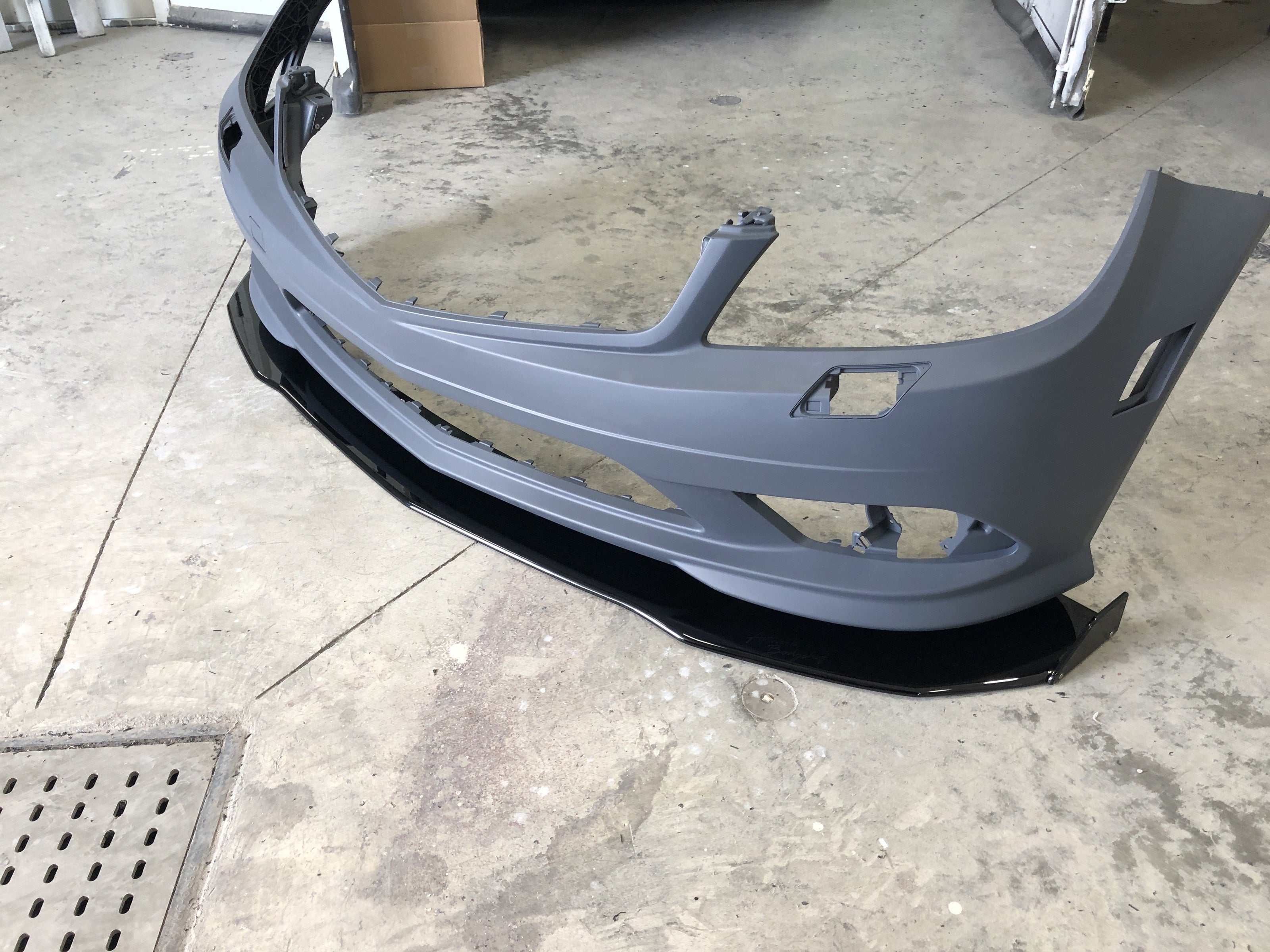 Front Splitter - Mercedes C300 07-14