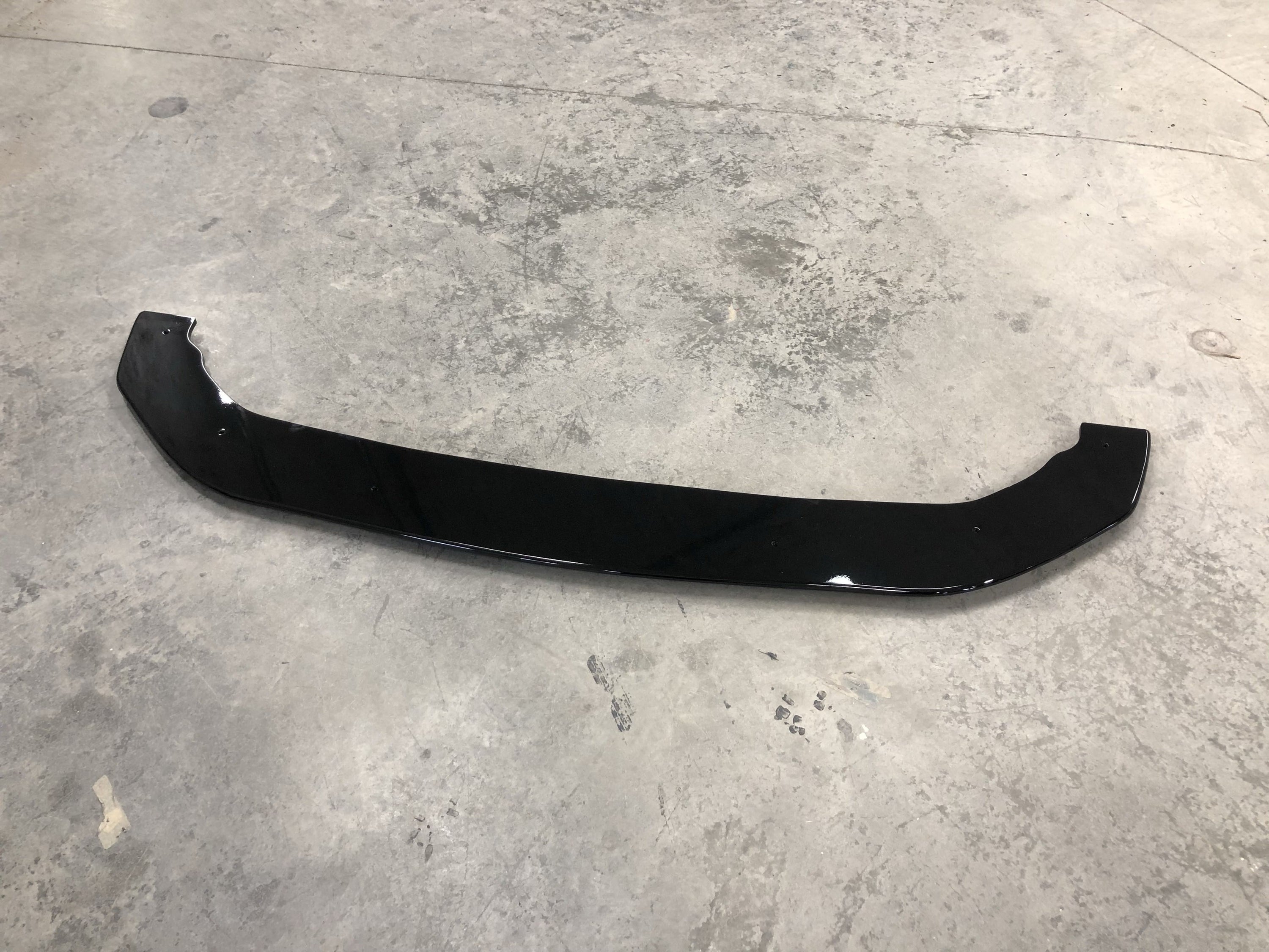 Front Splitter - Mercedes C300 15-20