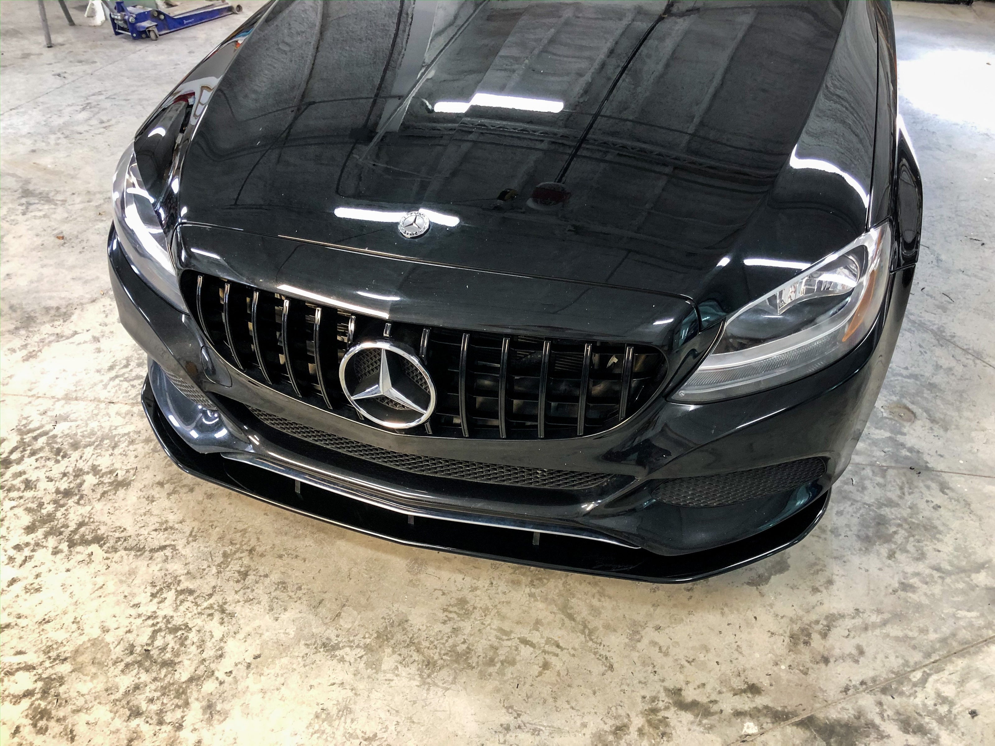 Front Splitter - Mercedes C300 15-20