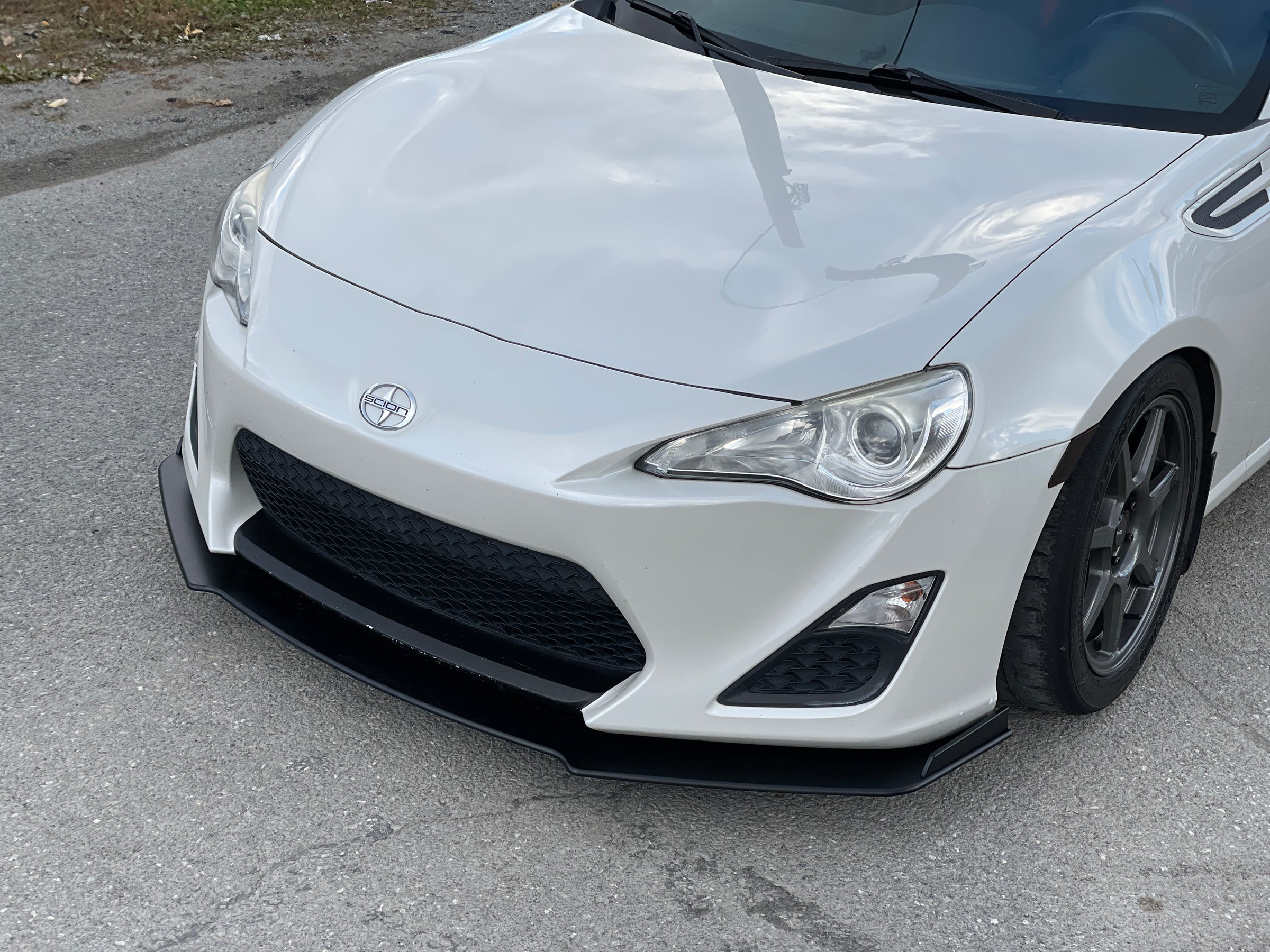 Front Splitter - SCION FRS 2012-2016