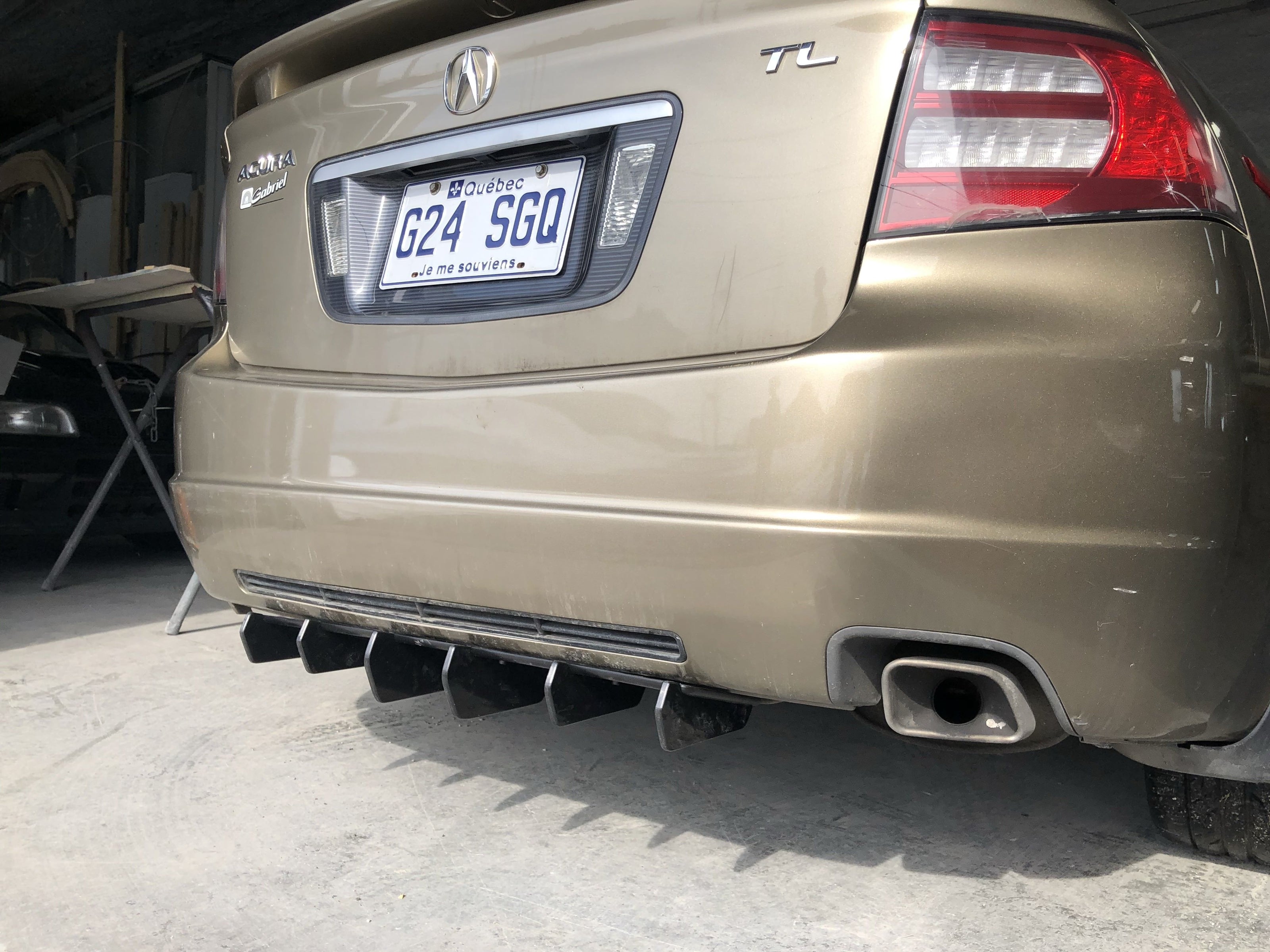 Rear Diffuser OEM style - 28'' (Universal)