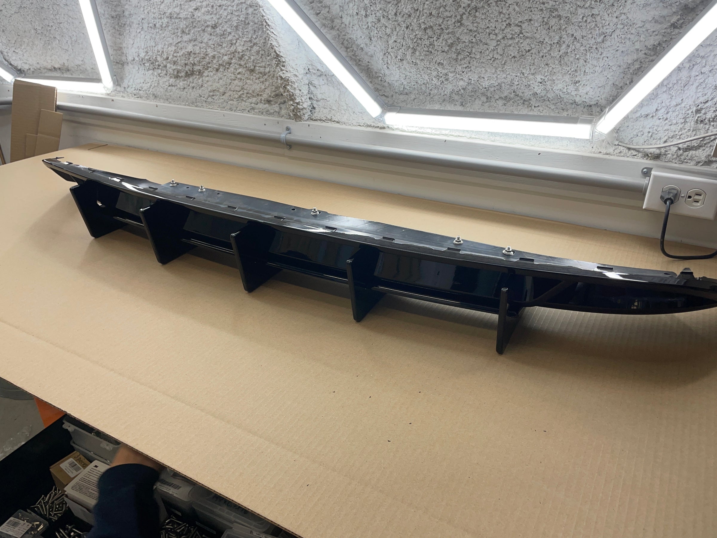 Rear Diffuser V2 (Aggressive) - Volkswagen Passat R-Line 2016-2019