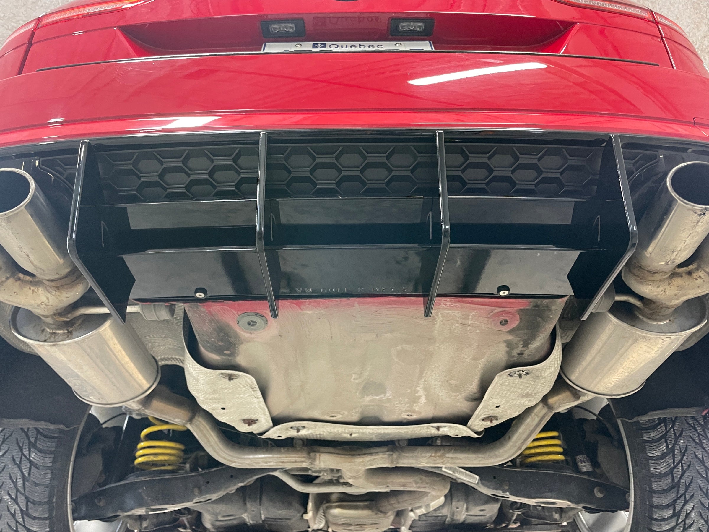 Rear Diffuser - Volkswagen Golf R Wagon MK7.5