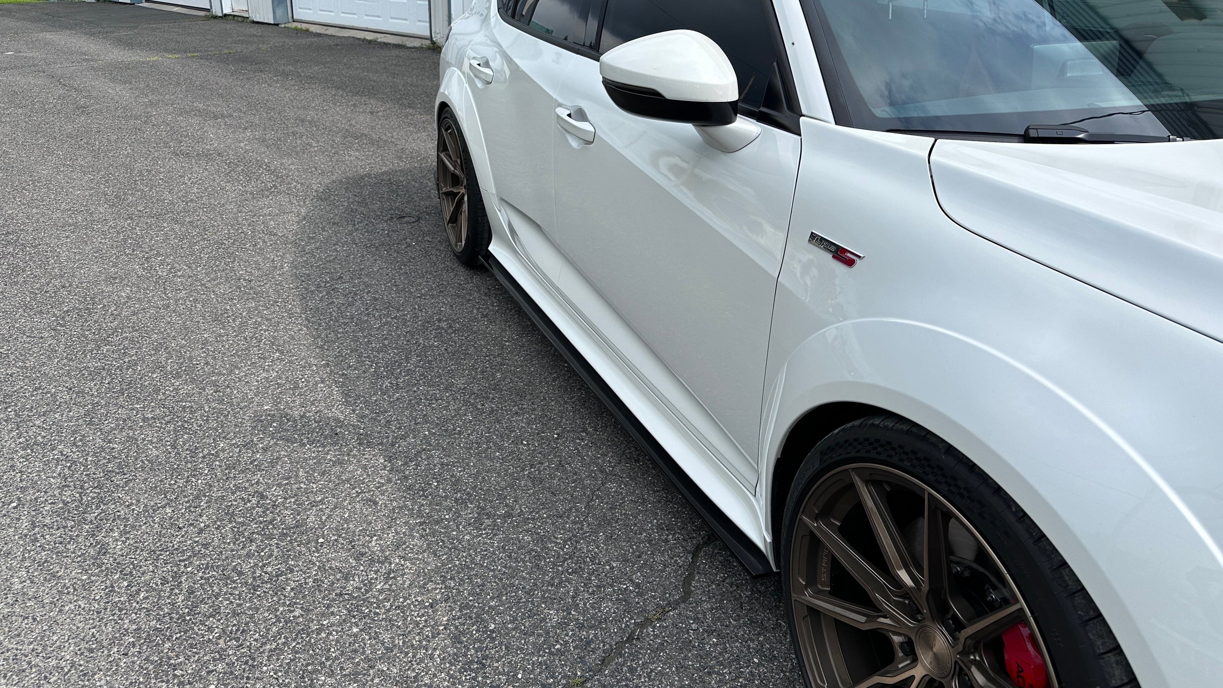 Side Splitters - Acura Integra Type S 2024 – Artwork Bodyshop Inc.