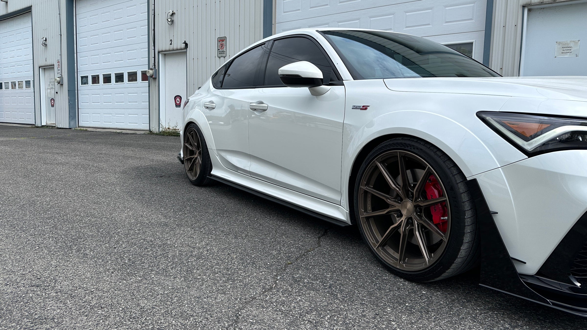 Side Splitters - Acura Integra Type S 2024 – Artwork Bodyshop Inc.