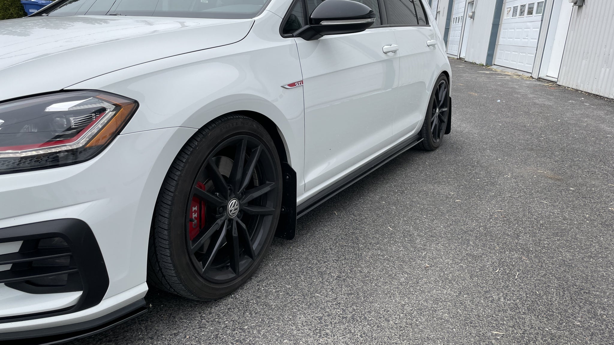 Side Splitters - Volkswagen Golf GTI MK7/MK7.5